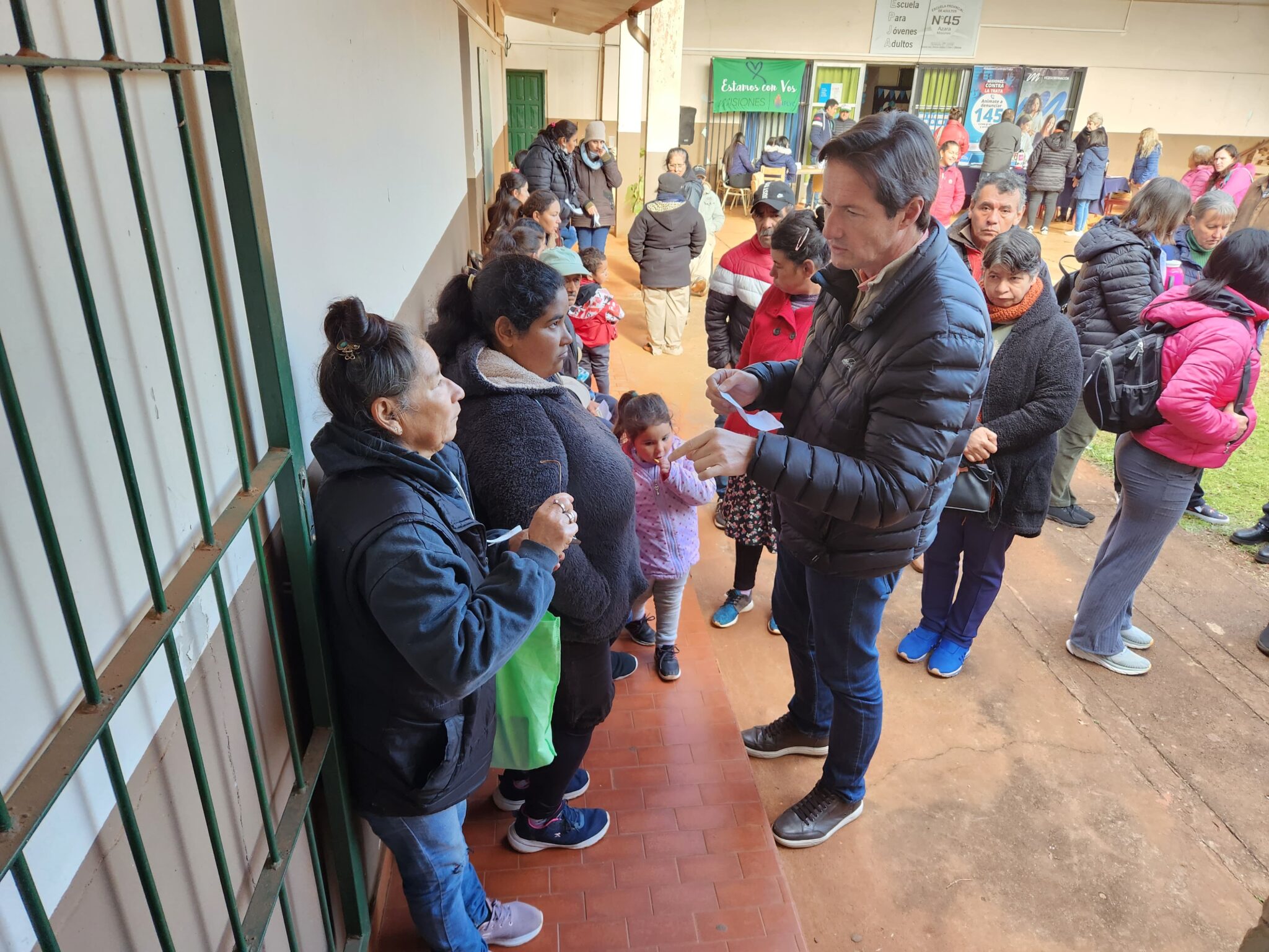 Convocante operativo de Estamos con Vos en Azara